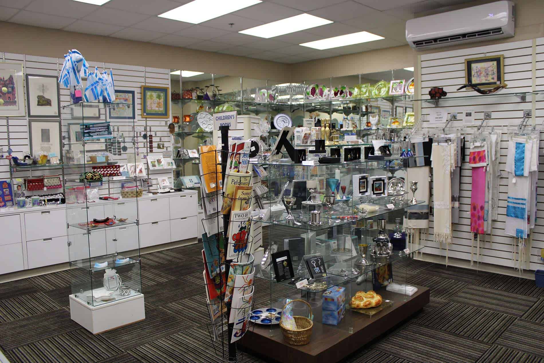 GIFT SHOP - Temple Shalom